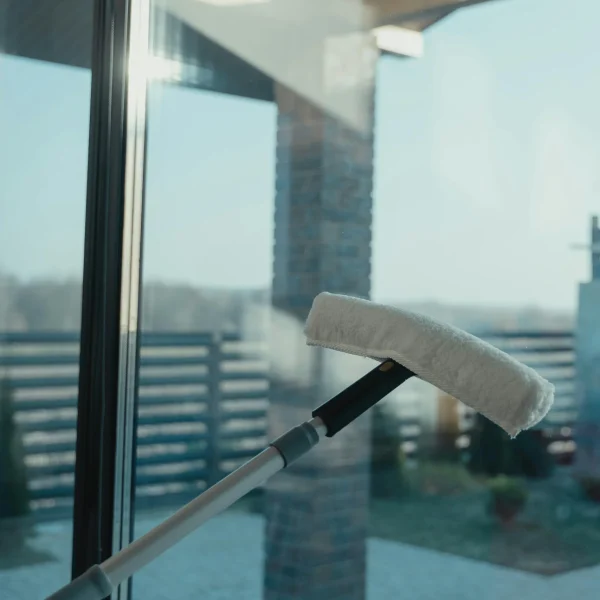 Window Cleaning - AJ NOBLE